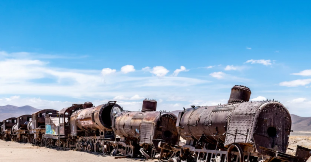 15 Amazing, Deserted Locations Around the World - Buzzer